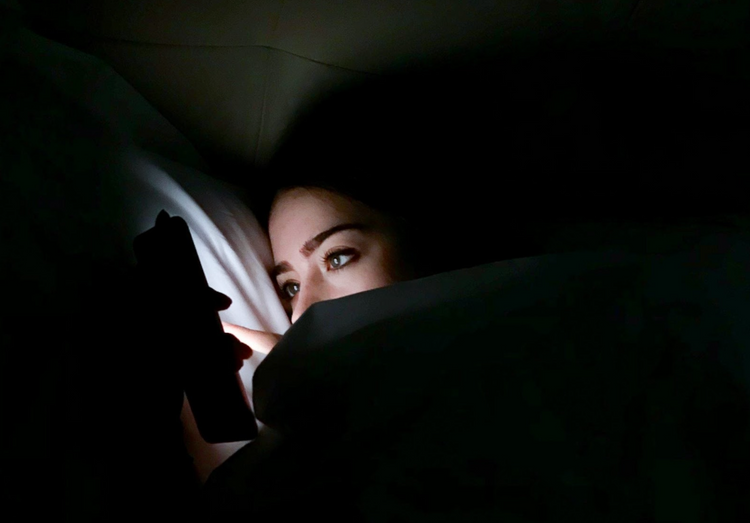 Silent Scrollers: Why 85% of Users Watch Without Sound—And What That M ...